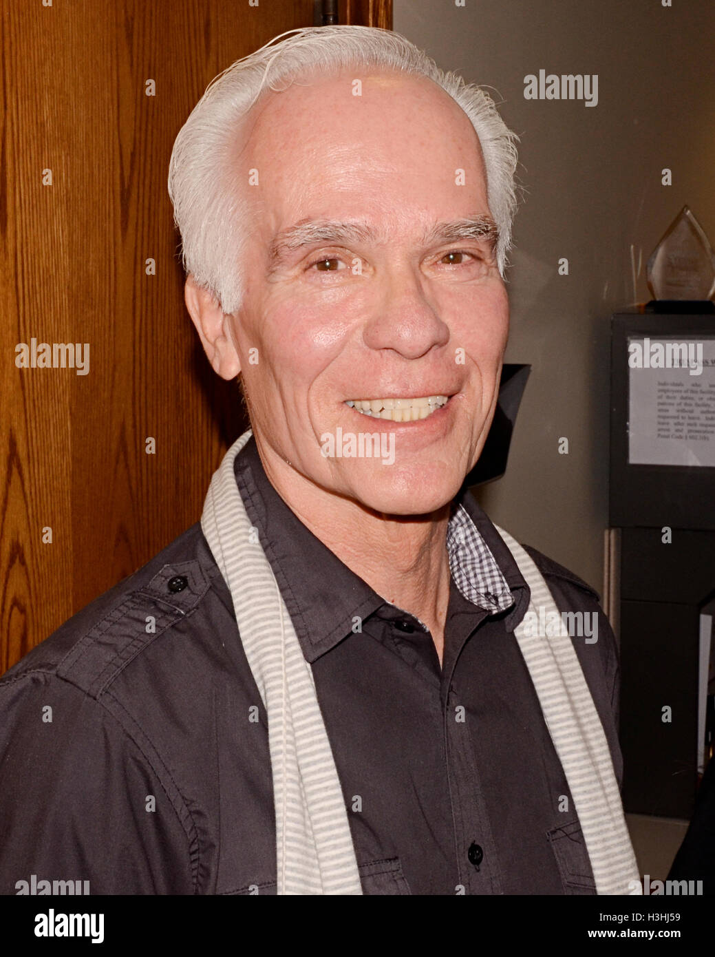 Gil Garcetti attends Press Conference For "Stand Up To Cancer Day" at ...