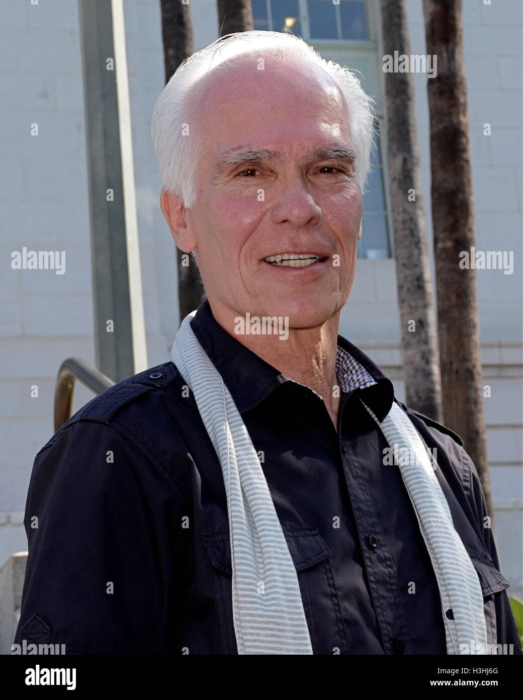 Gil Garcetti attends Press Conference For "Stand Up To Cancer Day" at ...