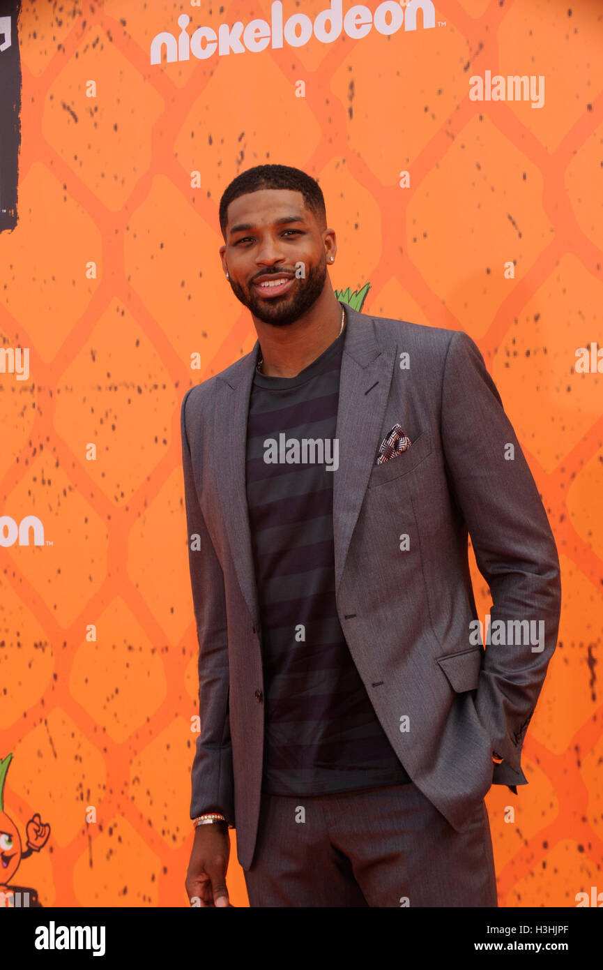 NBA player Tristan Thompson arrives at Nickelodeon 2016 Kids' Choice ...