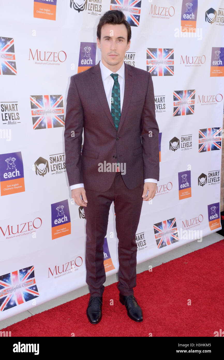 Huw collins hi-res stock photography and images - Alamy