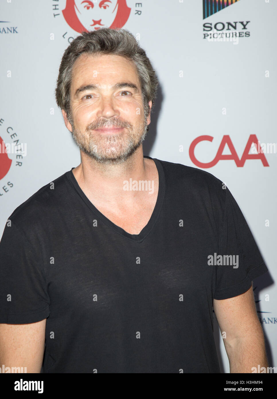 Jon tenney hi-res stock photography and images - Alamy
