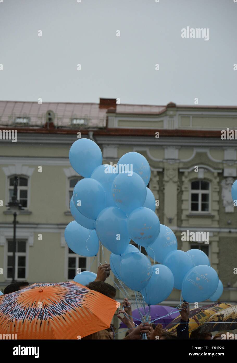 Street fairs hi-res stock photography and images - Alamy