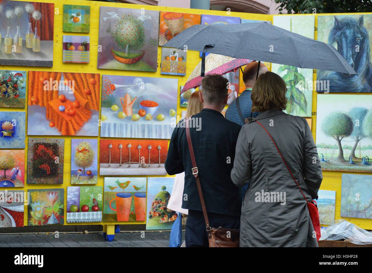 Street fairs hi-res stock photography and images - Alamy