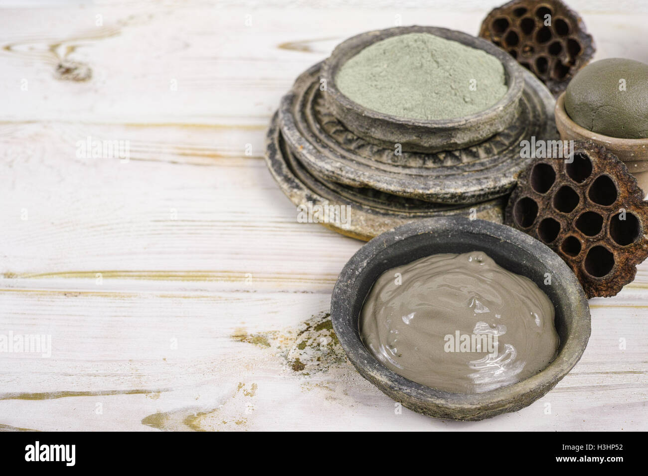 Mud body treatment italy hi-res stock photography and images - Alamy