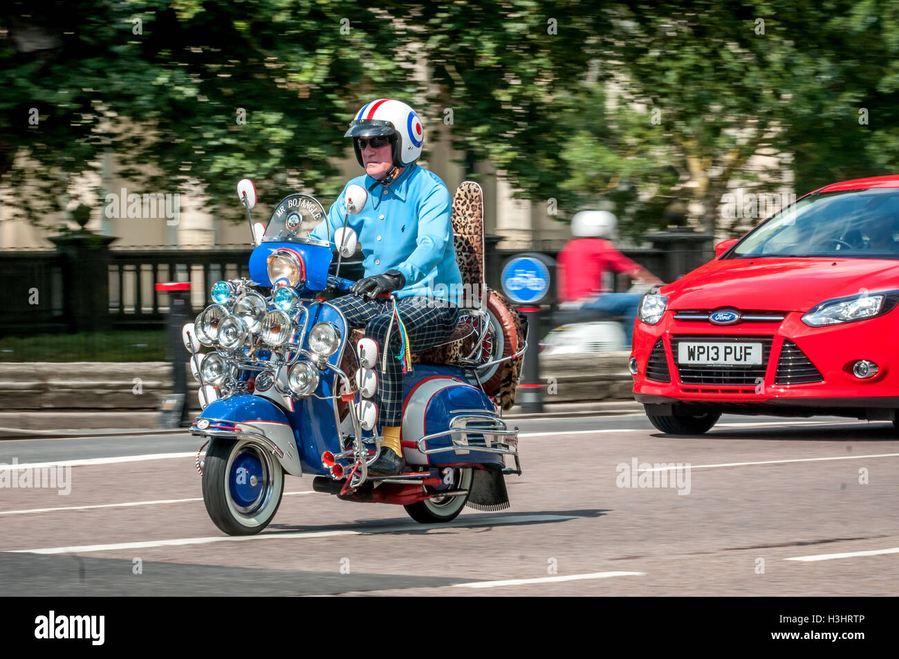 The Mod Weekender attracted thousands to Brighton this afternoon Stock ...