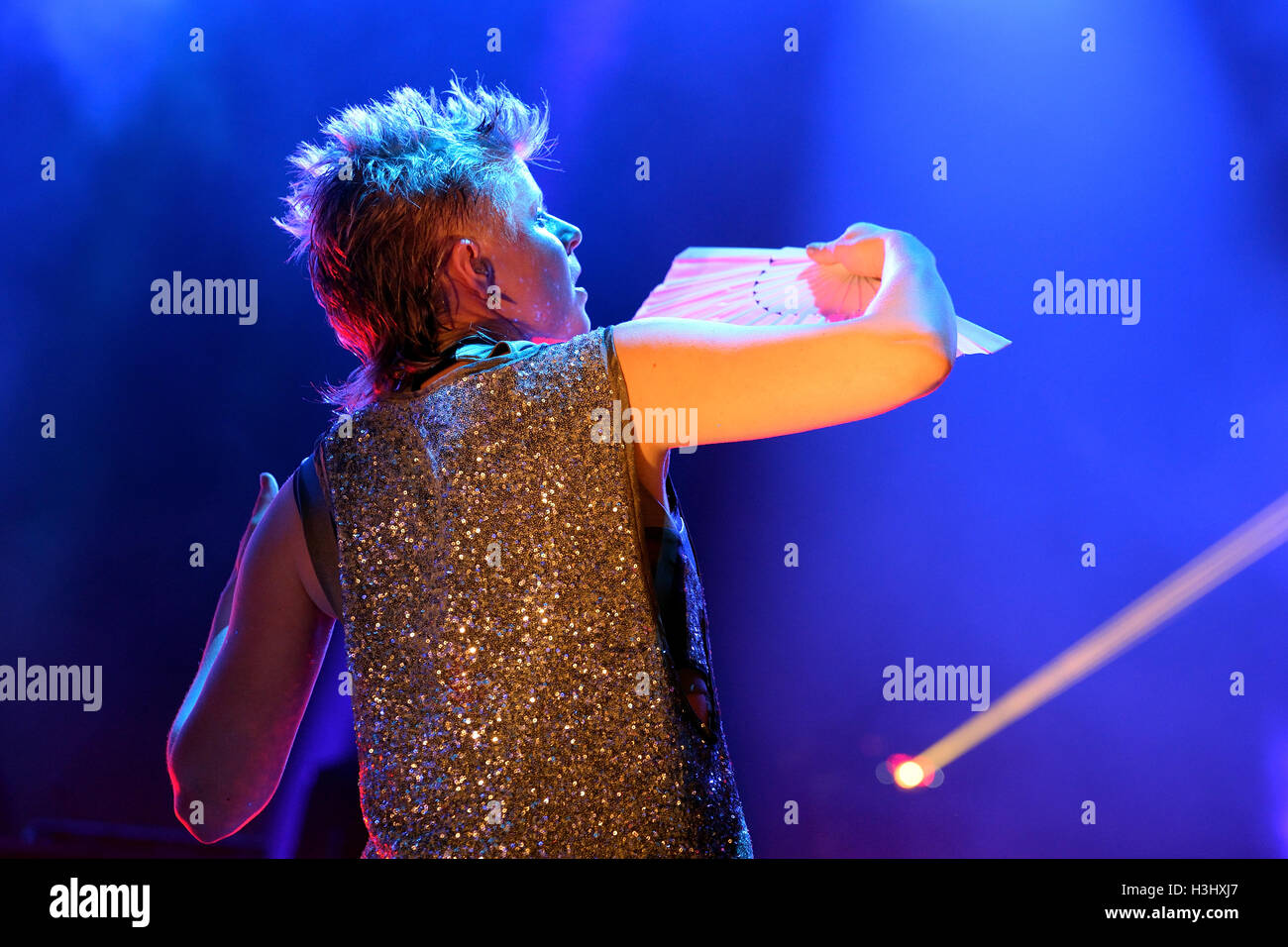 Robyn singer hi-res stock photography and images - Alamy