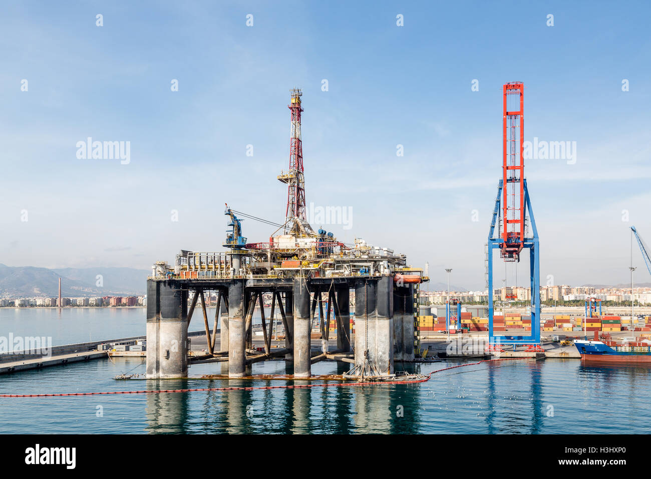 Oil Rig Malaga High Resolution Stock Photography and Images - Alamy
