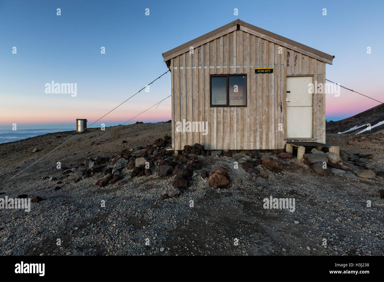 Dawn at Syme Hut, Mt Egmont, North Island, New Zealand Stock Photo - Alamy