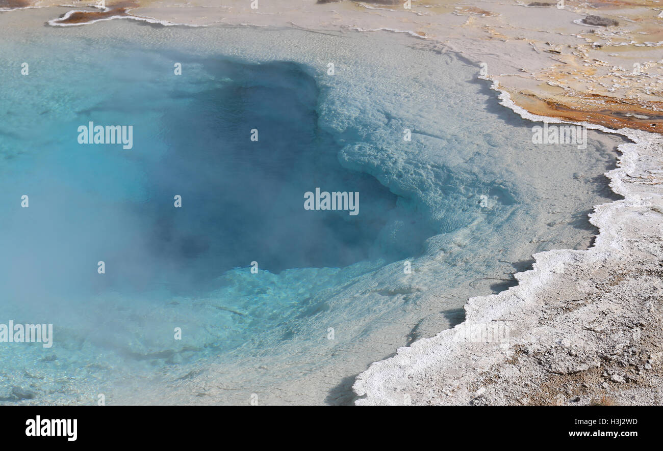 Clear Hotspring in the Yellowstone NP Stock Photo - Alamy