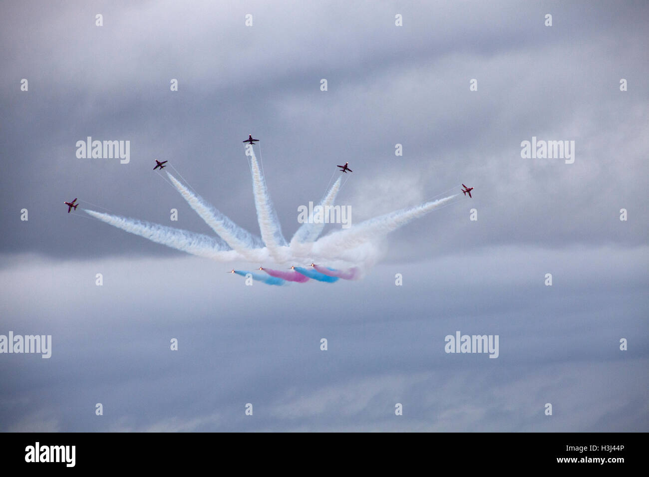 The Red Arrows at Ayr Air Show 2016 Stock Photo - Alamy