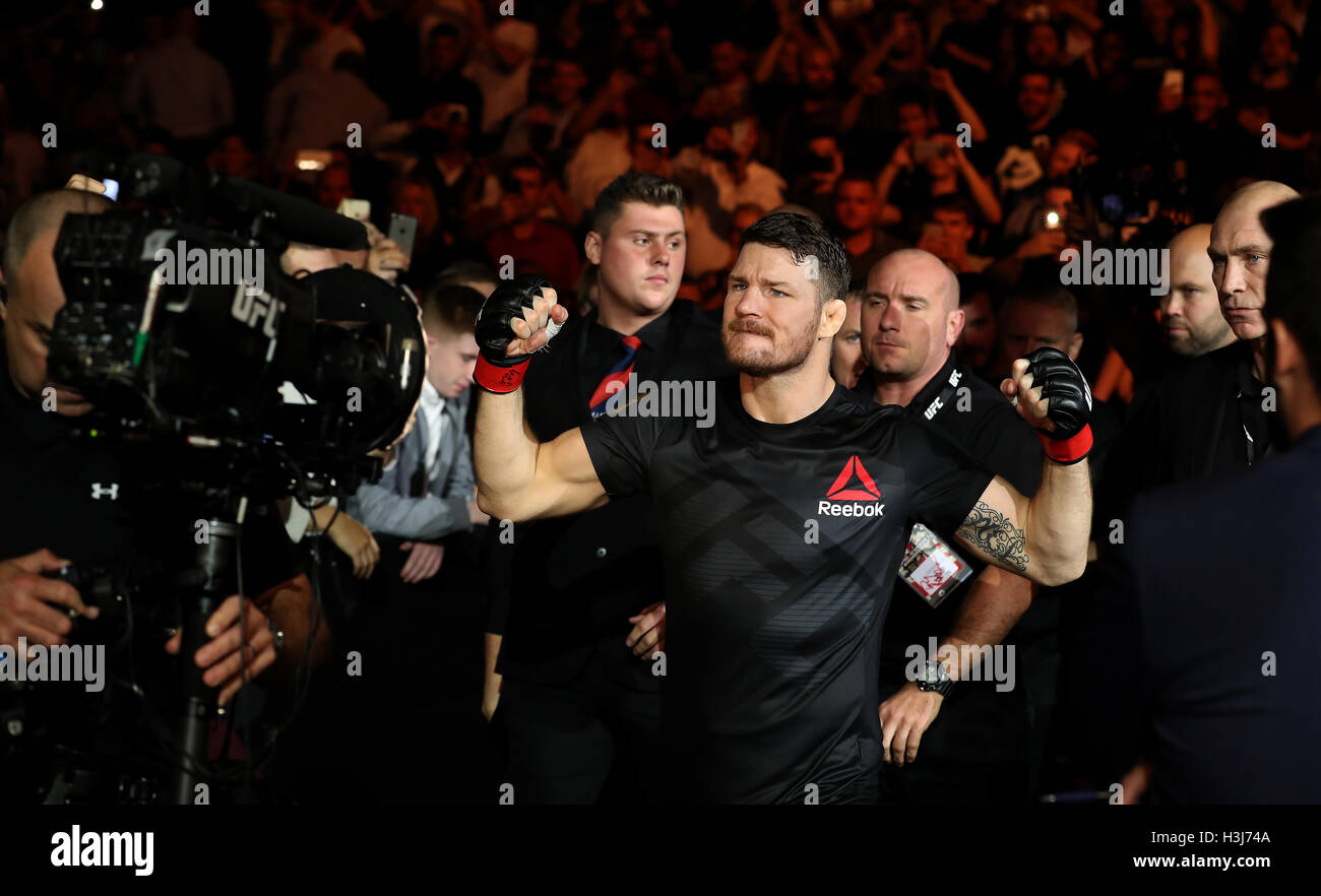 Ufc fights hi-res stock photography and images - Alamy