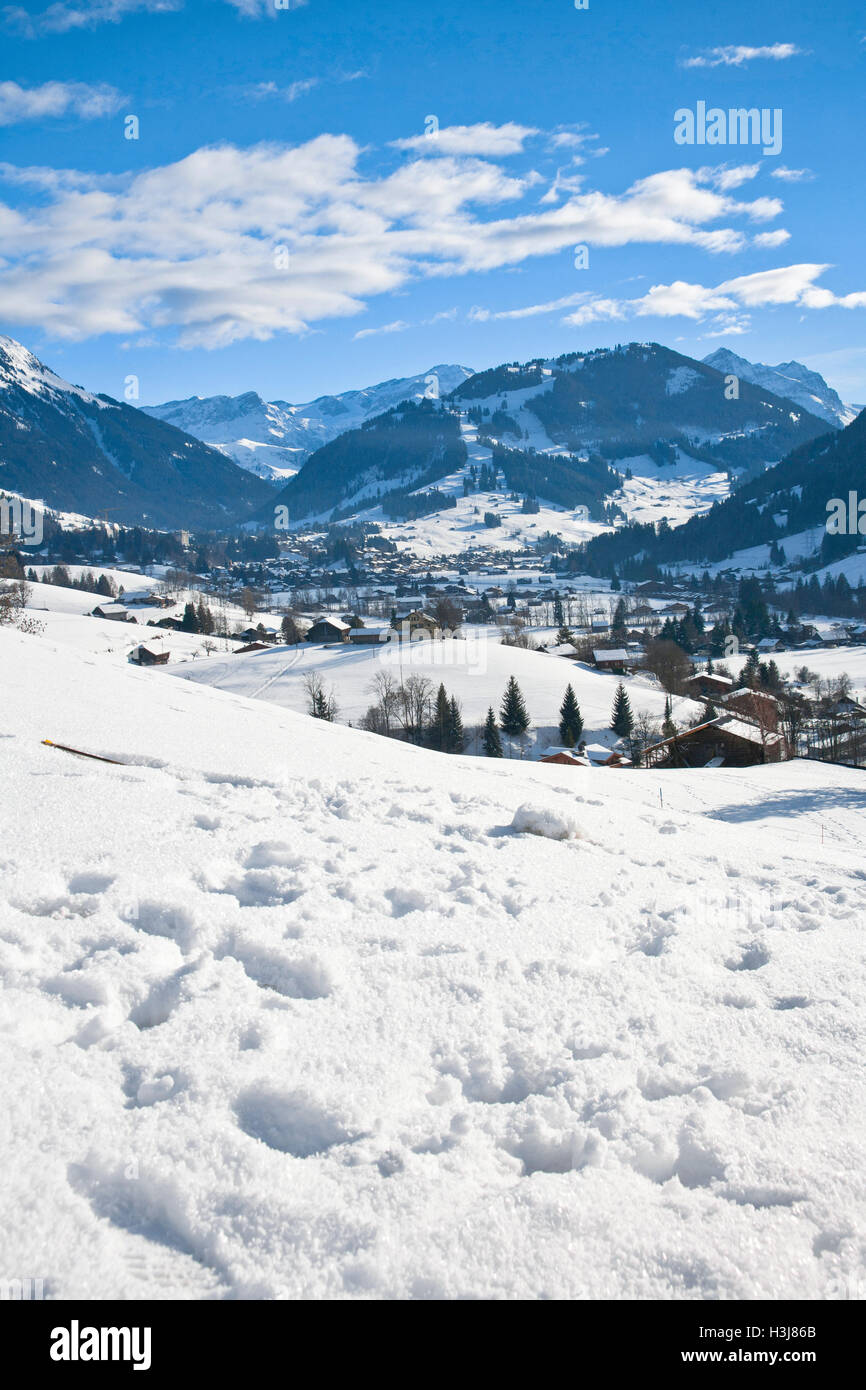 Gstaad winter hi-res stock photography and images - Alamy