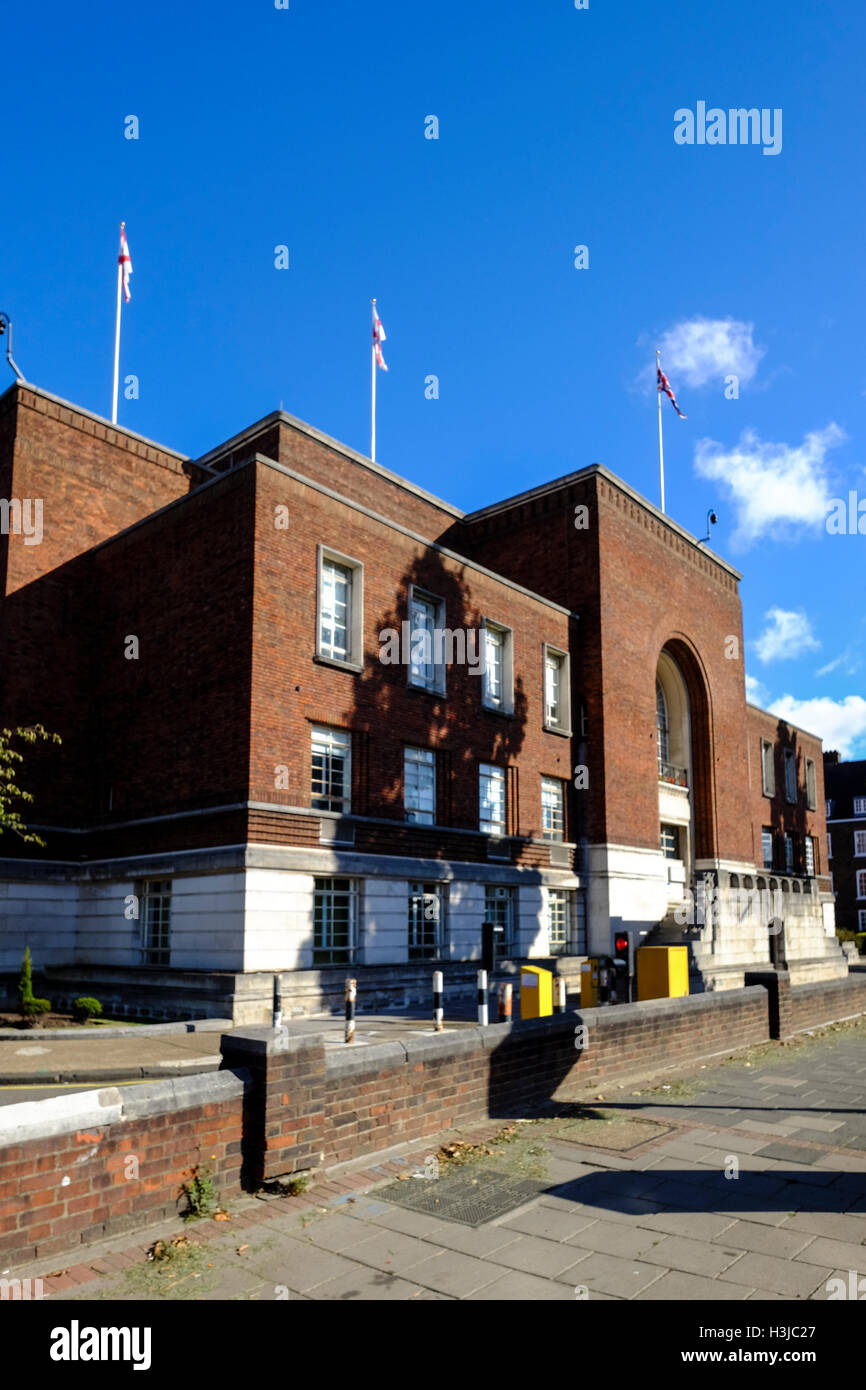 Hammersmith Town Hall Stock Photo - Alamy