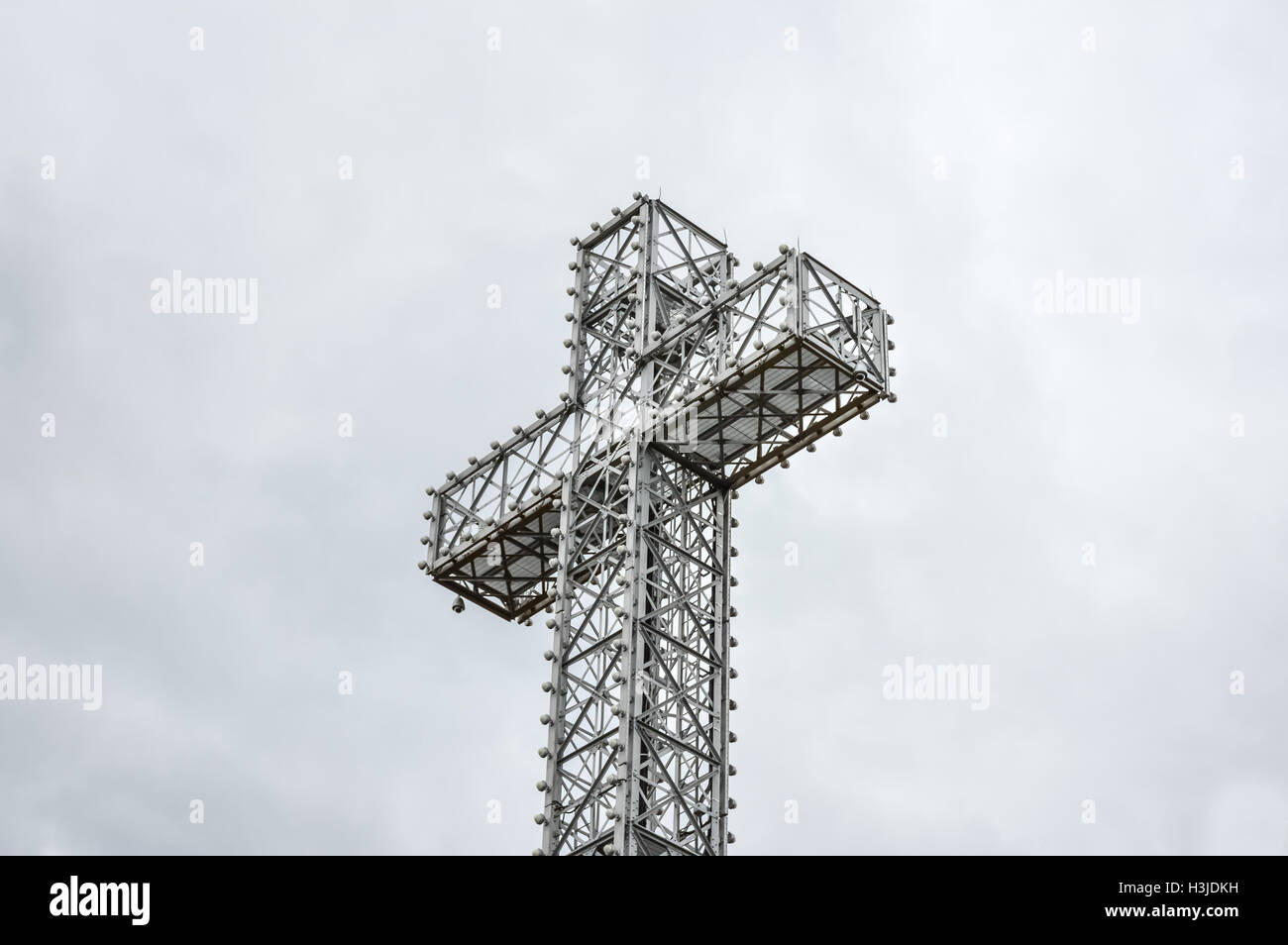 Mont royal cross in montreal hi-res stock photography and images - Alamy
