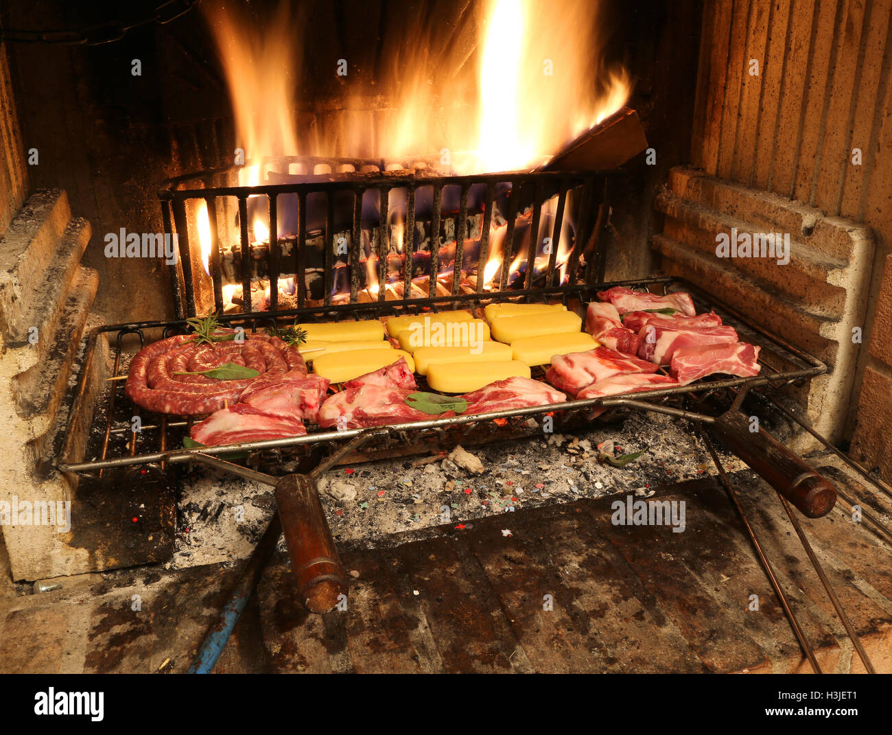 Meat cooking hi-res stock photography and images - Alamy