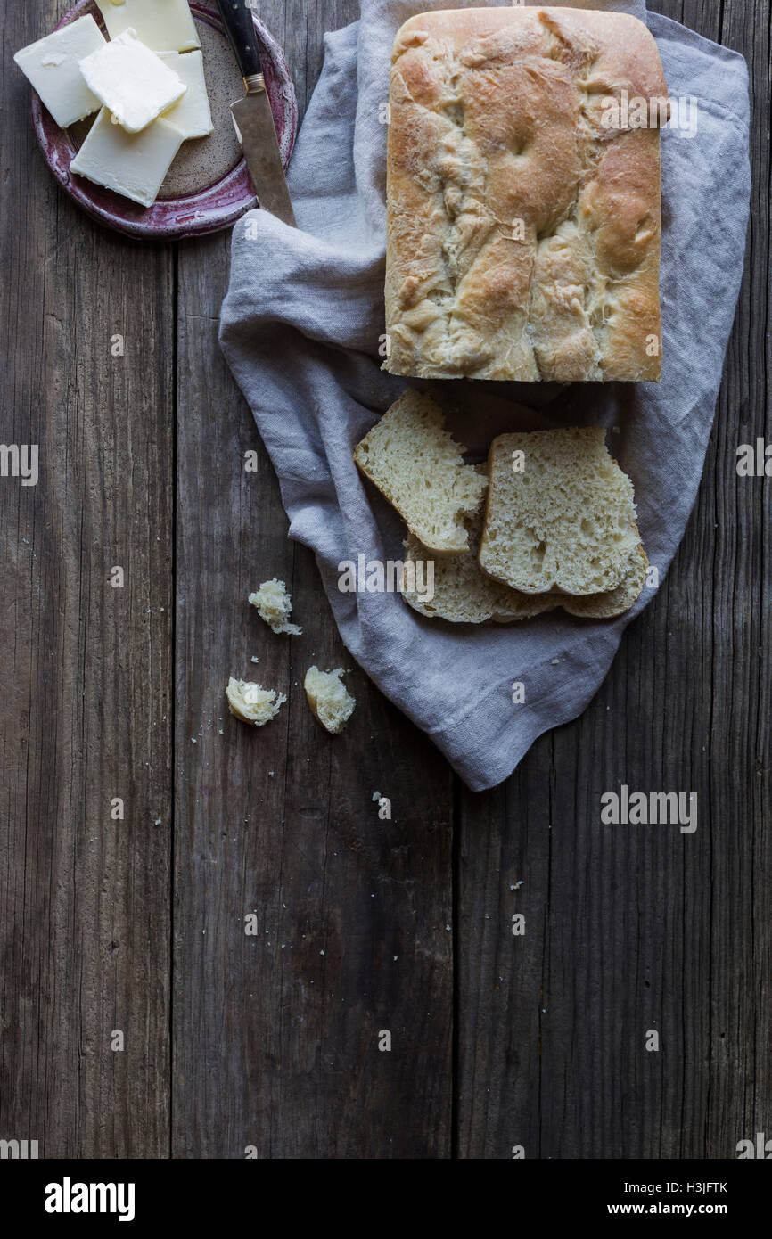 Plates of bread hi-res stock photography and images - Alamy