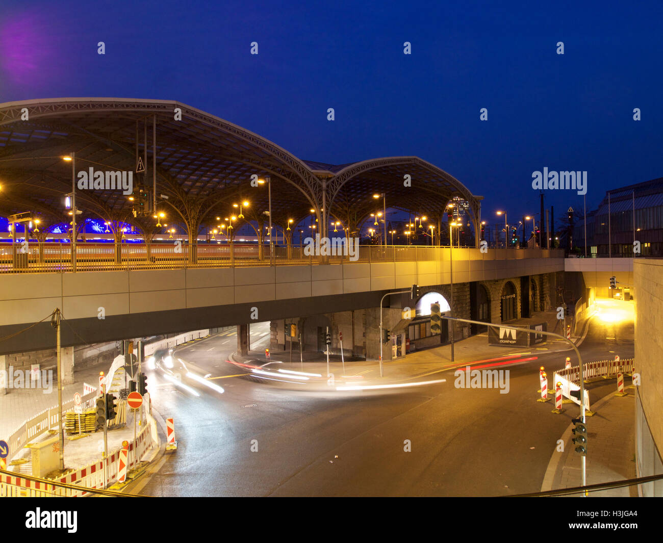 City center night lights hi-res stock photography and images - Alamy