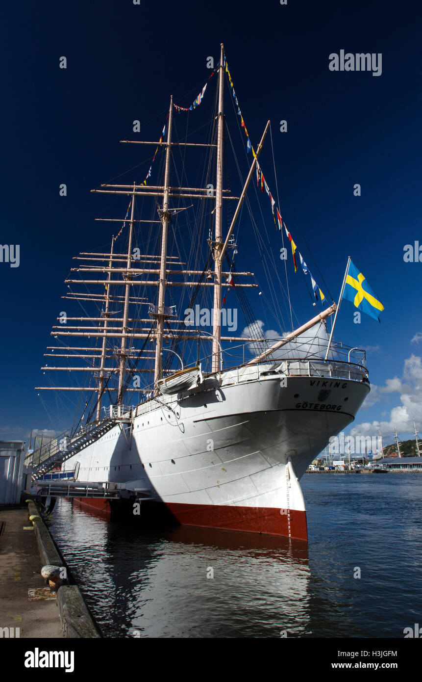 4 masted hi-res stock photography and images - Alamy