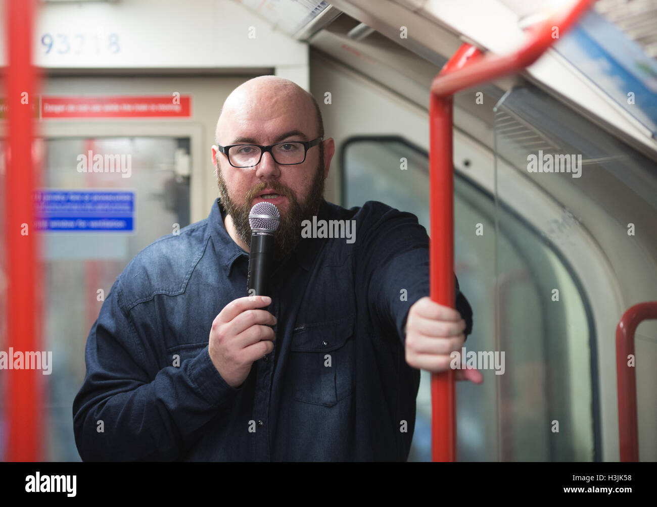 EDITORIAL USE ONLY Comedian Scott Gibson performs on the London ...