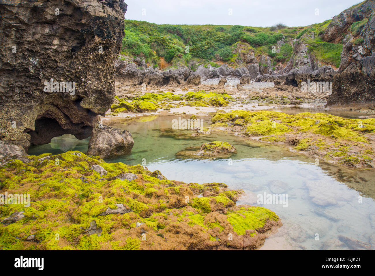 Low tide and rocks. Torimbia beach, Niembro, Asturias, Spain Stock ...