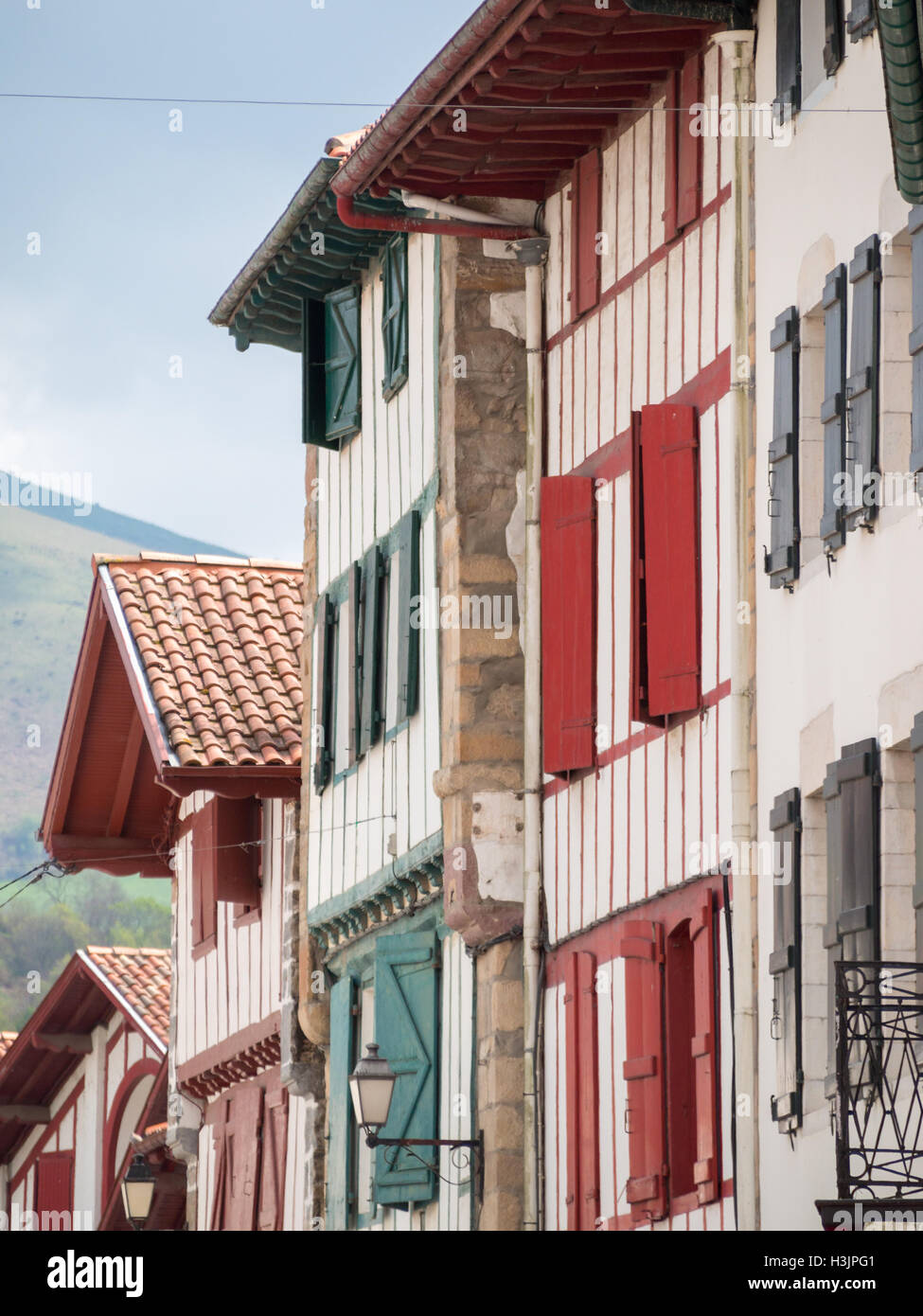 Espelette hi-res stock photography and images - Alamy