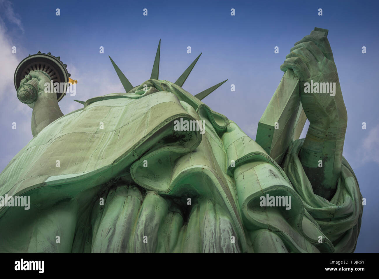 Symbol of freedom, recognised throughout the world, the Statue of ...