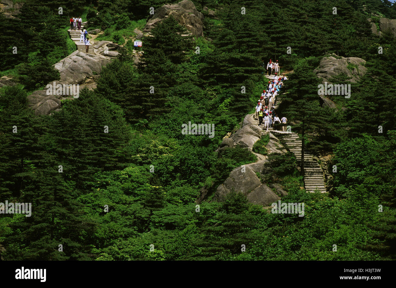 Mt huang hi-res stock photography and images - Alamy