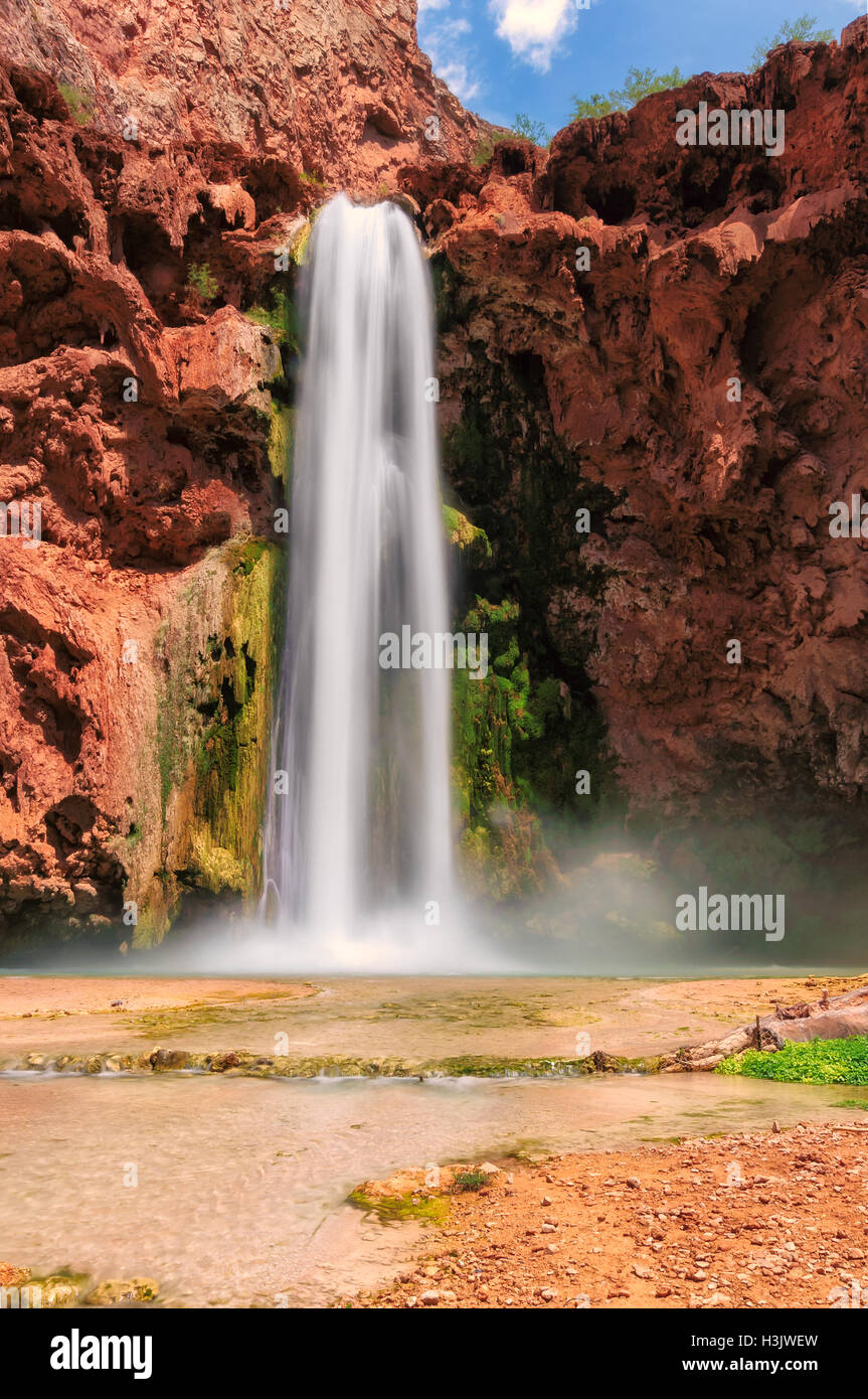 Indian in grand canyon hi-res stock photography and images - Alamy