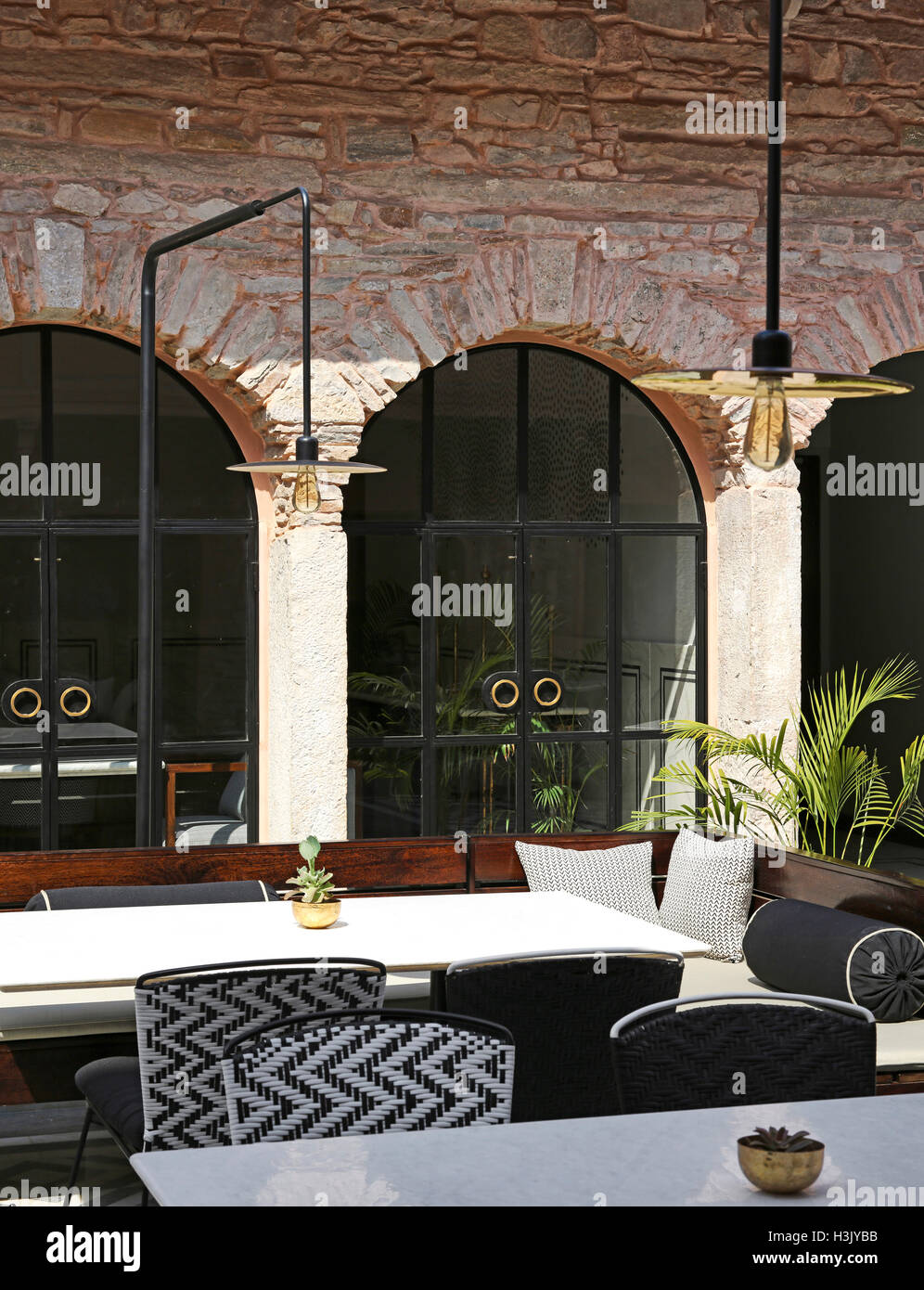 Baradari restaurant city palace hi-res stock photography and images - Alamy