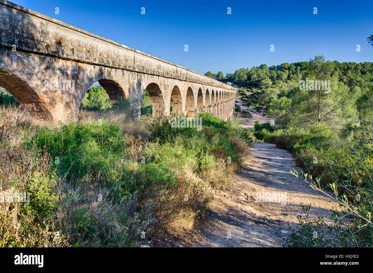 Archade hi-res stock photography and images - Alamy