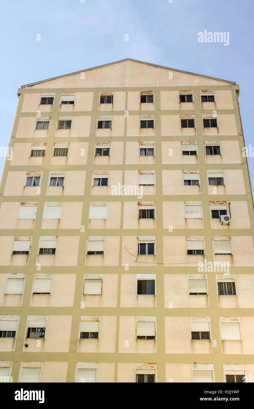 Old High Rise Building Stock Photos & Old High Rise Building Stock ...