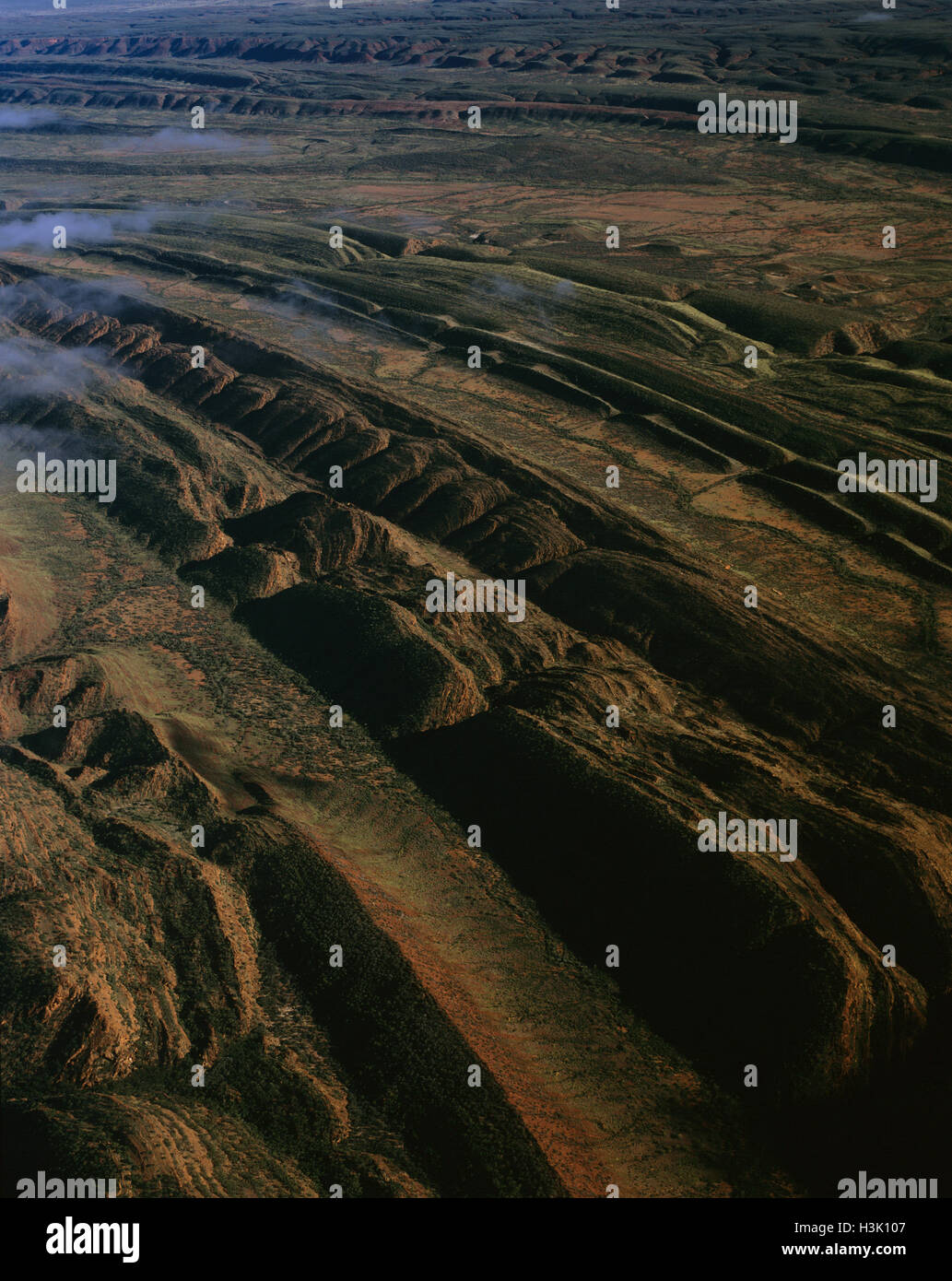James Ranges, folded quartzite and sandstone Stock Photo - Alamy