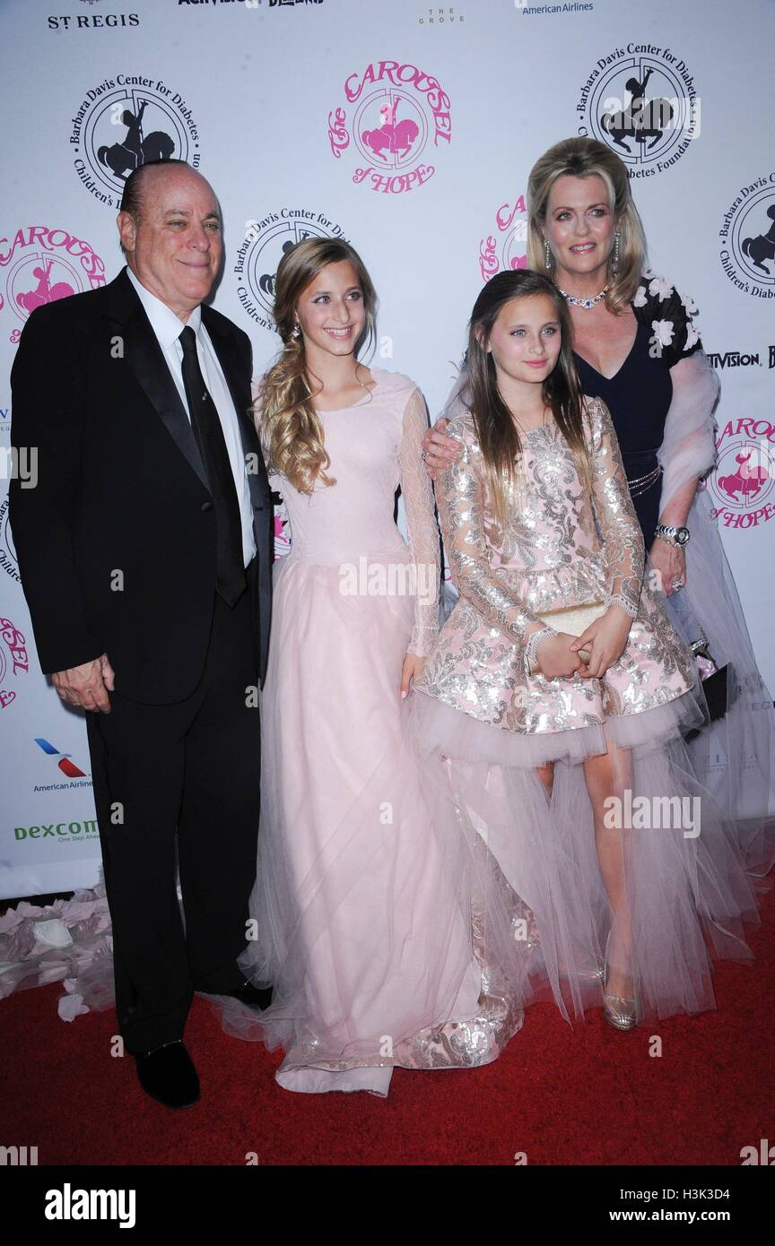Beverly Hills, CA. 8th Oct, 2016. Nancy Davis, Ken Rickel, daughters at ...