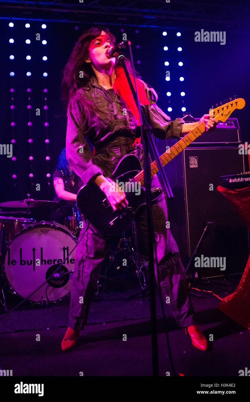 Teri gender bender hi-res stock photography and images - Alamy