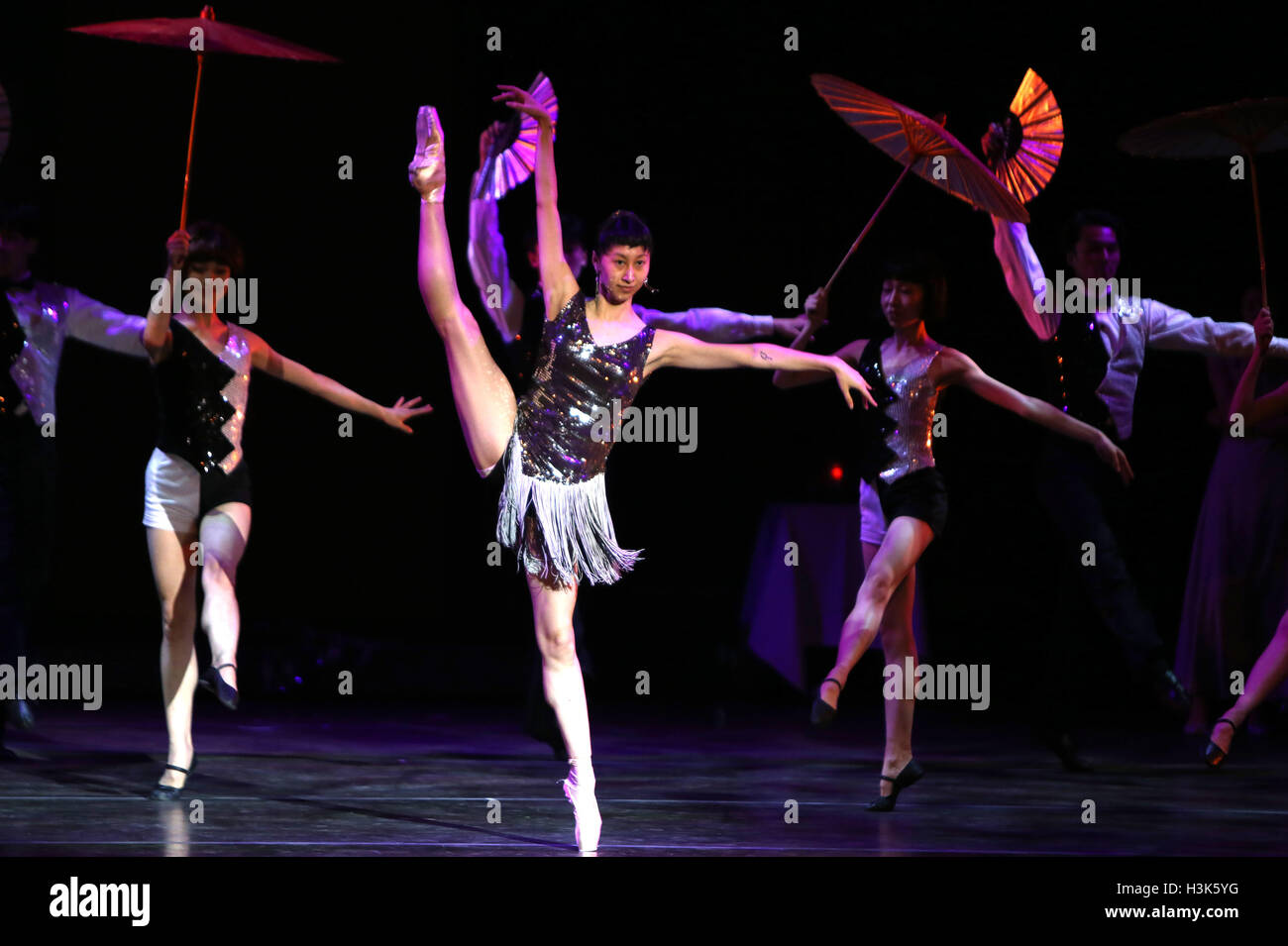 Shanghai, China. 9th Oct, 2016. Dancers perform during a rehearsal of ...