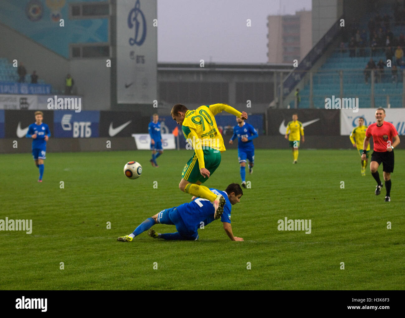 Moscow, Russia. 8th October, 2016. Football Cup of Russia: FC Dynamo ...