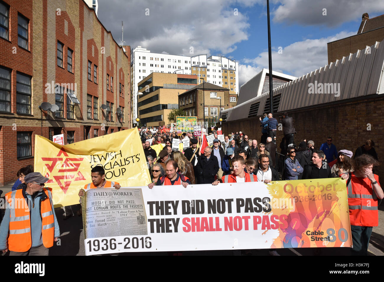 London, UK. 9th October 2016. 80th anniversary of the Battle of Cable ...
