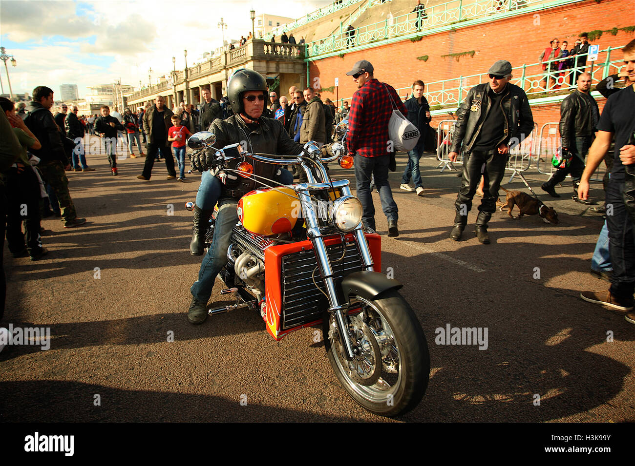 Brightona hi-res stock photography and images - Alamy