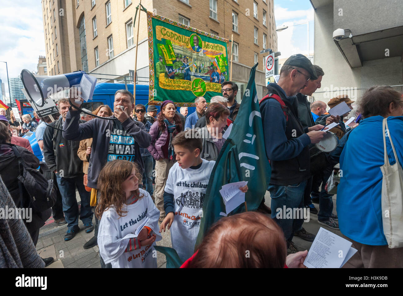 The battle of cable street 1936 hi-res stock photography and images - Alamy
