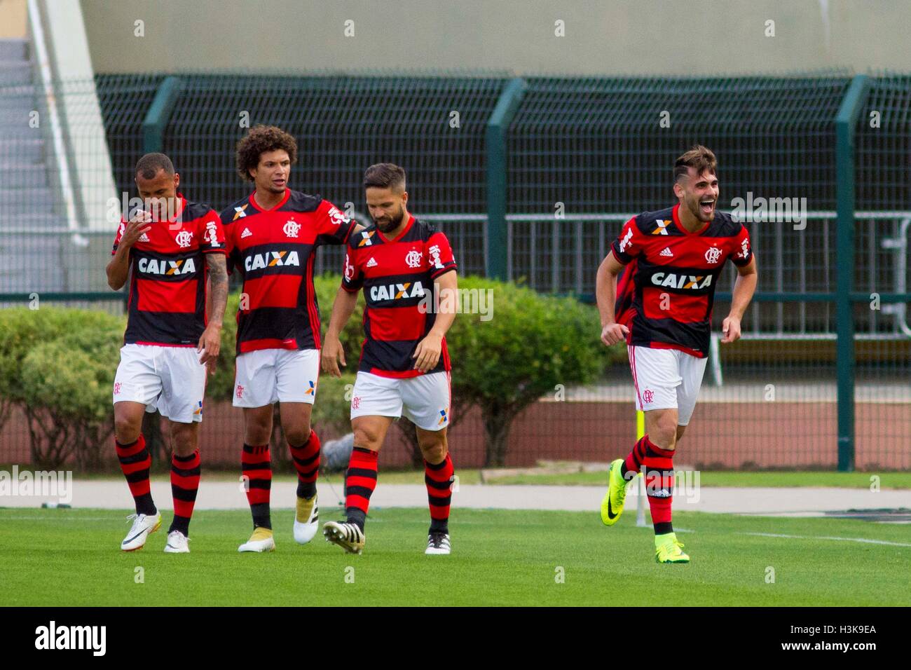 Sao Paulo, Brazil. 09th Oct, 2016. FLAMENGO X SANTA CRUZ - Flamengo ...