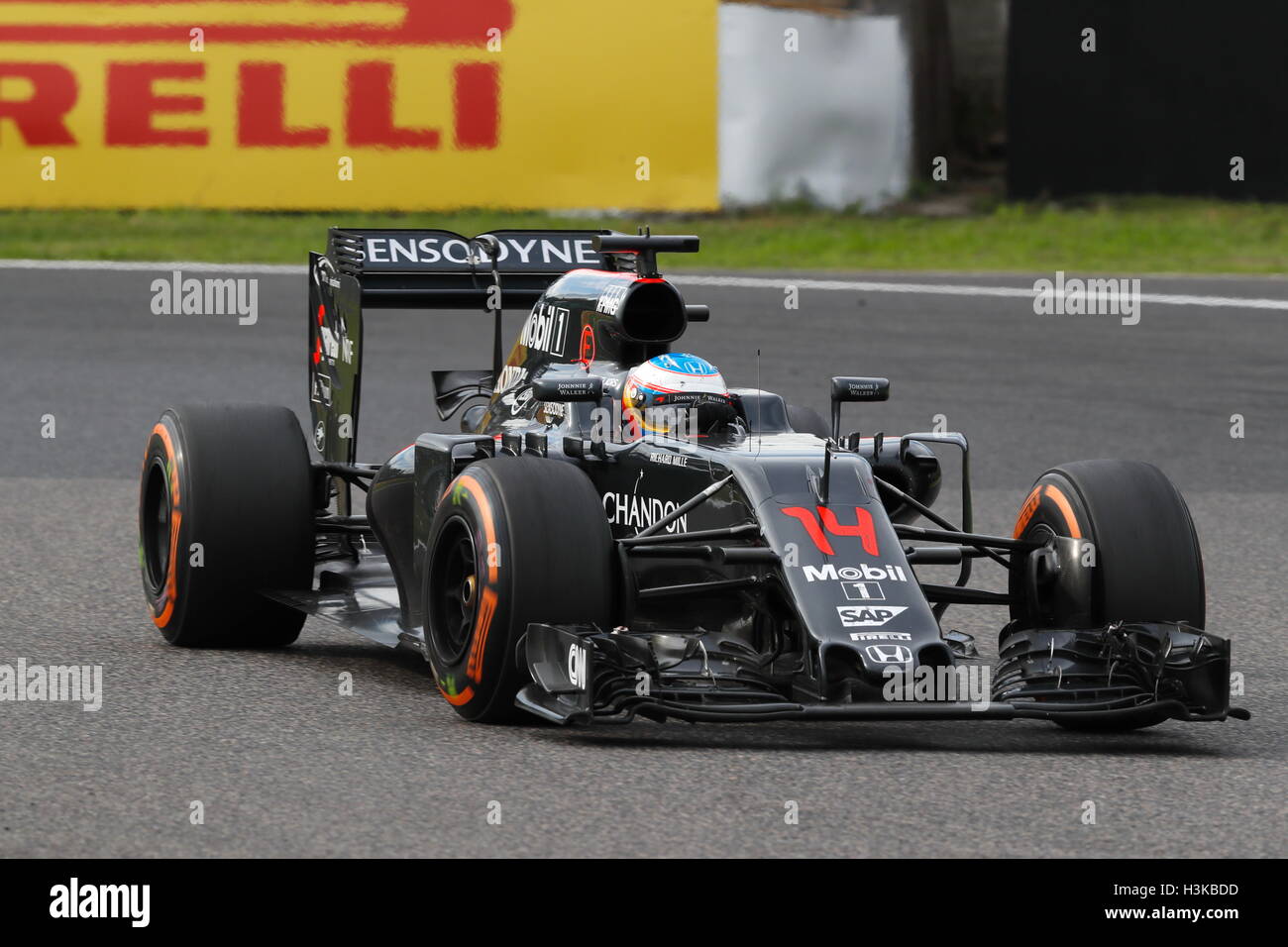 Suzuka, Japan. 9th Oct, 2016. Fernando Alonso (ESP) F1 : Japanese ...