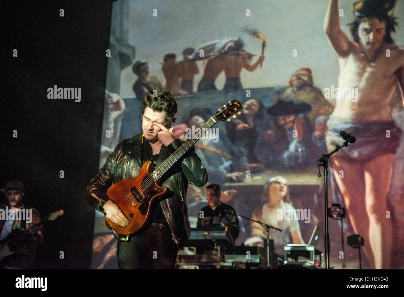 London UK, 9th October 2016. English singer and songwriter Jamie T ...