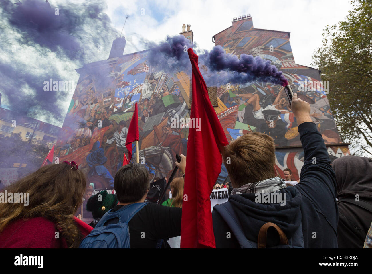 Battle of cable street 1936 hi-res stock photography and images - Alamy