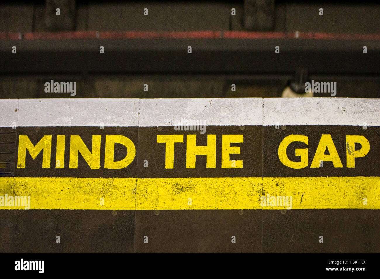 Mind the Gap logo from London Underground Station UK United Kingdom ...