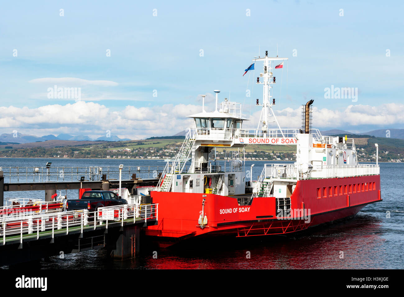 Sound of Soay car ferry, owned by Western Ferries, approaching the ...