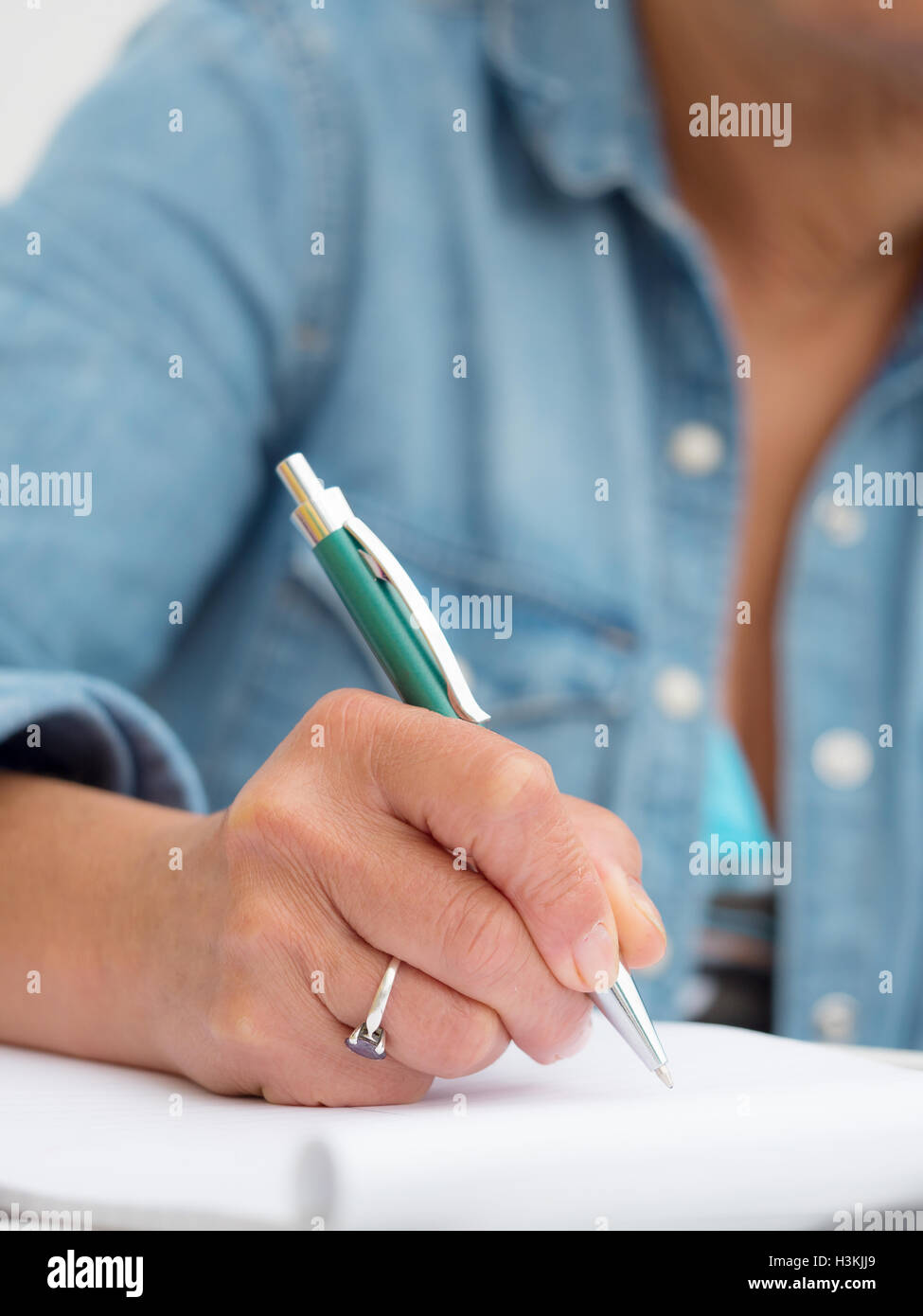 Woman writing letter hi-res stock photography and images - Alamy