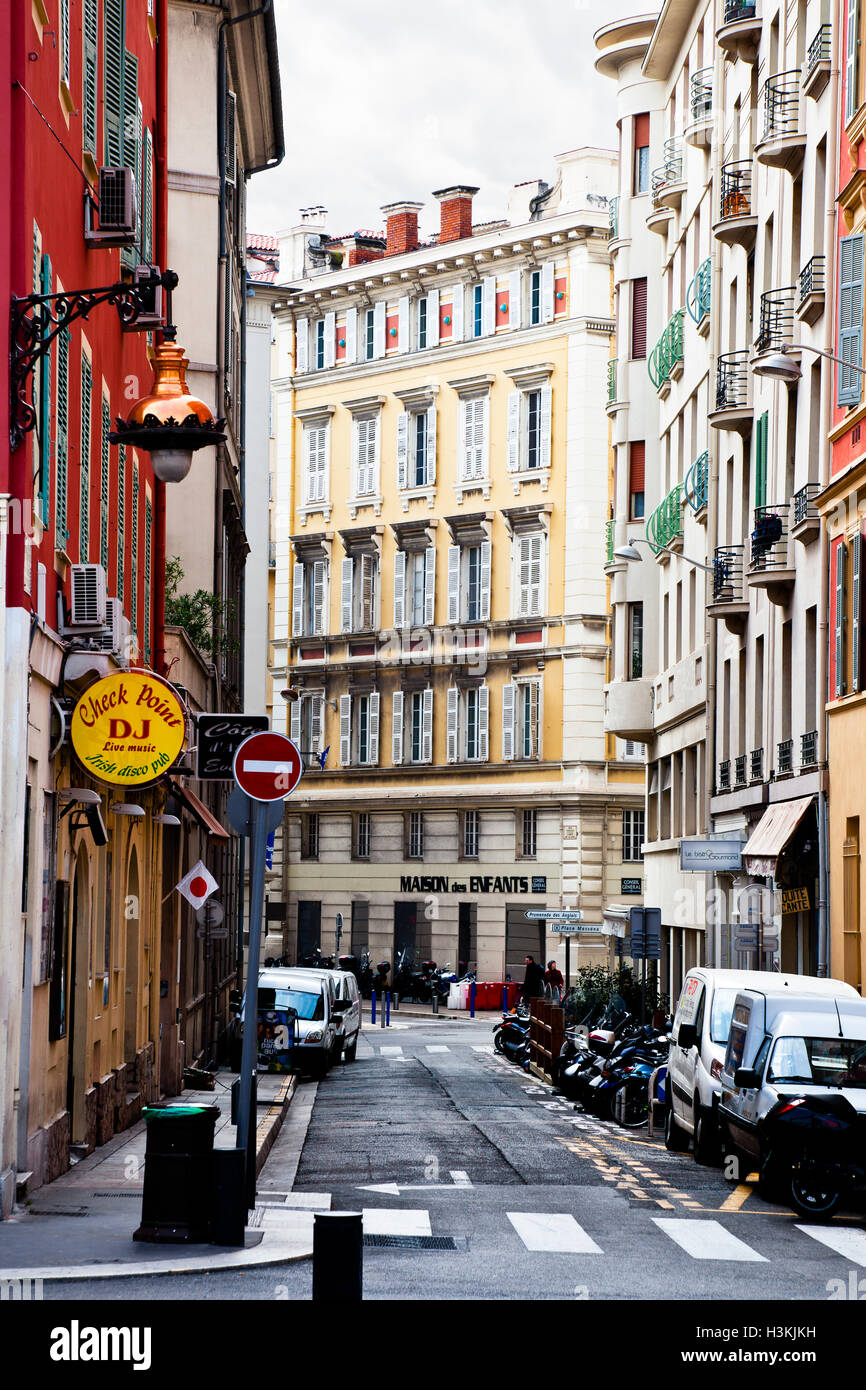 Typical french architecture hi-res stock photography and images - Alamy
