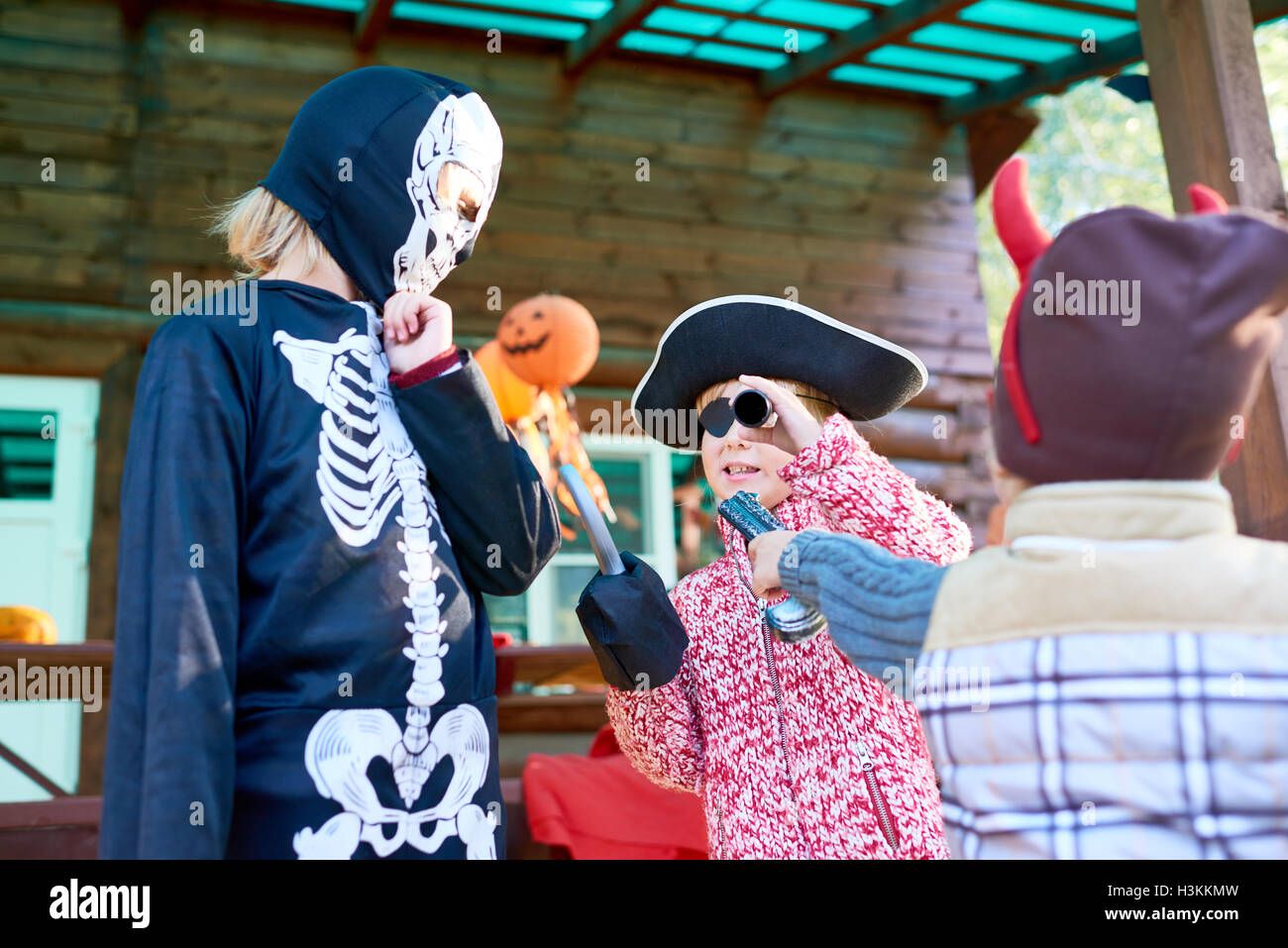 Children at party Stock Photo - Alamy