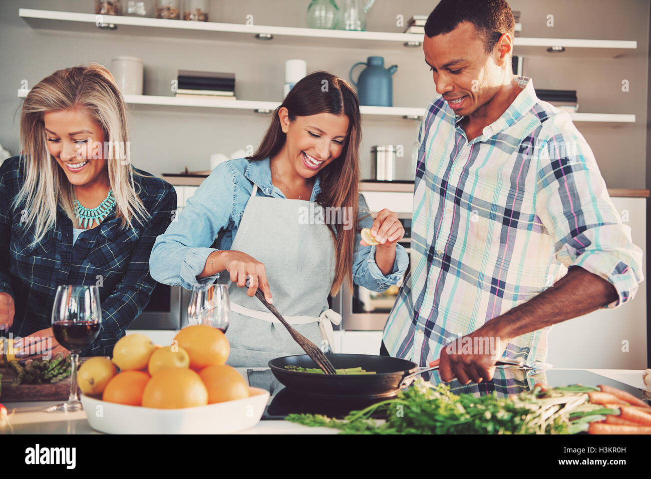 Chefs staff working together hi-res stock photography and images - Alamy