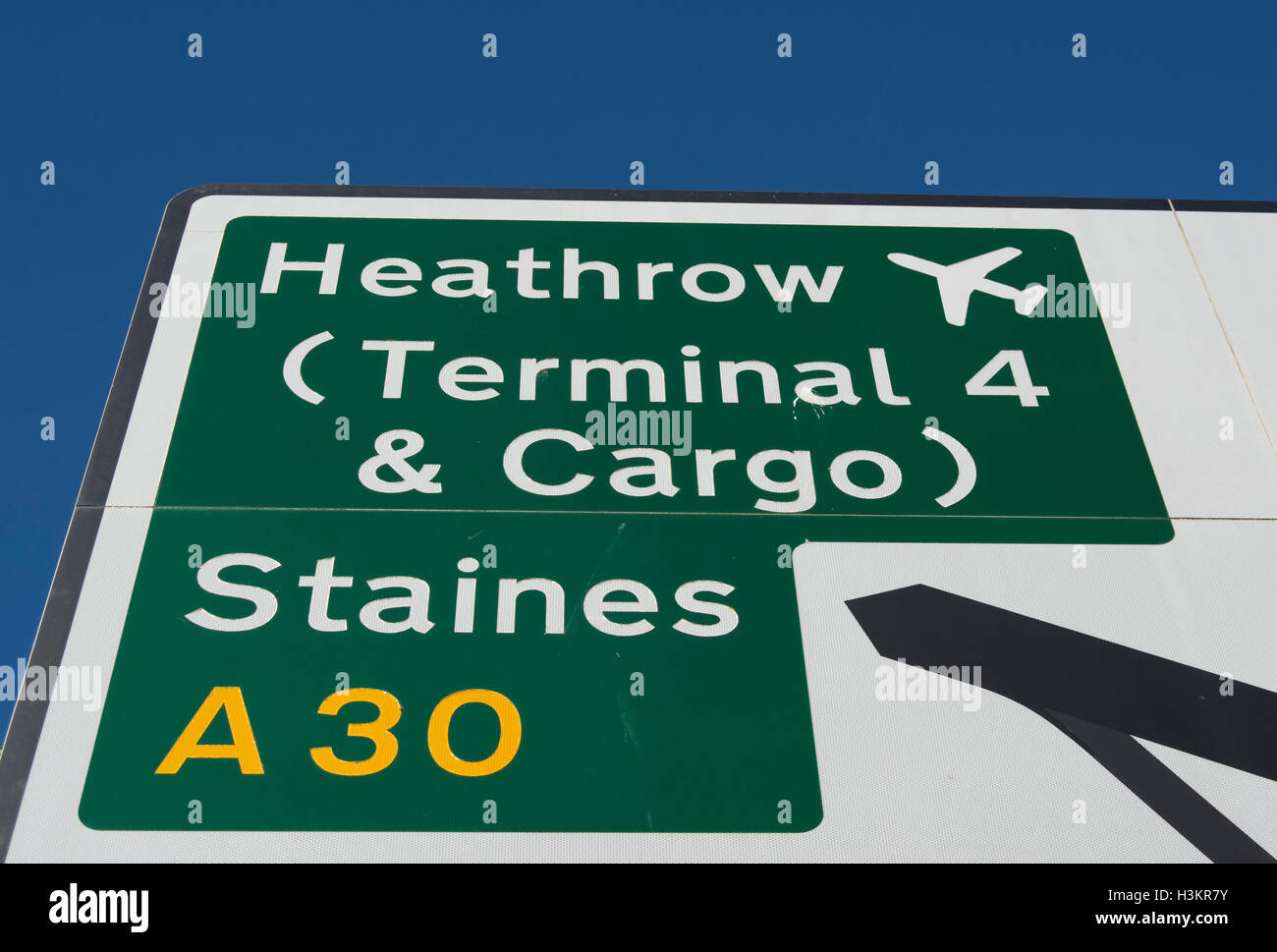 Heathrow terminal 4 sign High Resolution Stock Photography and Images ...